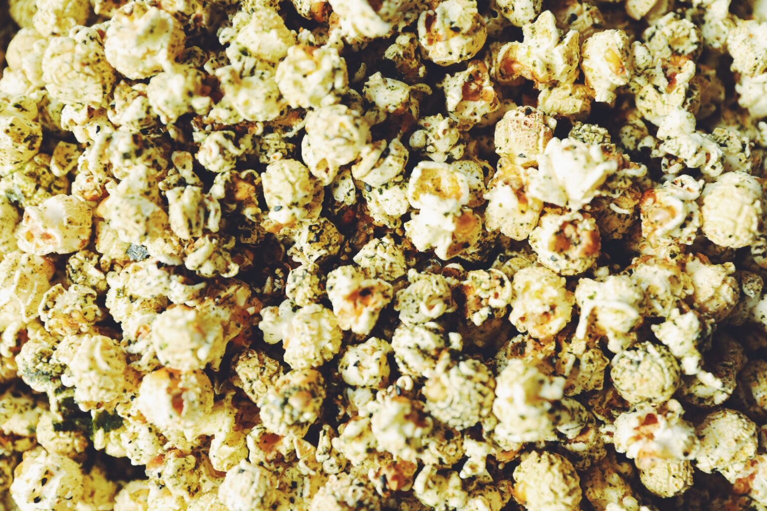 tokyo mix popcorn tin - hot for food